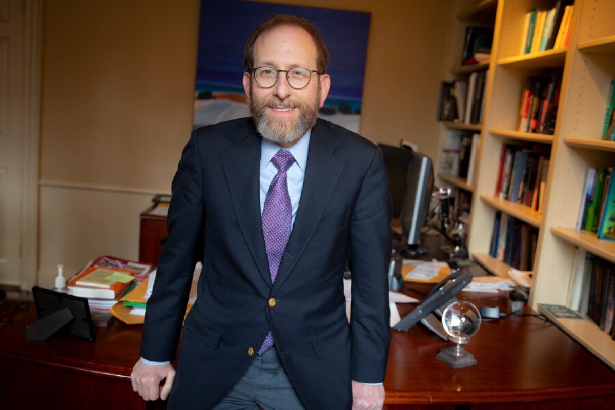 A Conversation with Alan Garber | Harvard Alumni