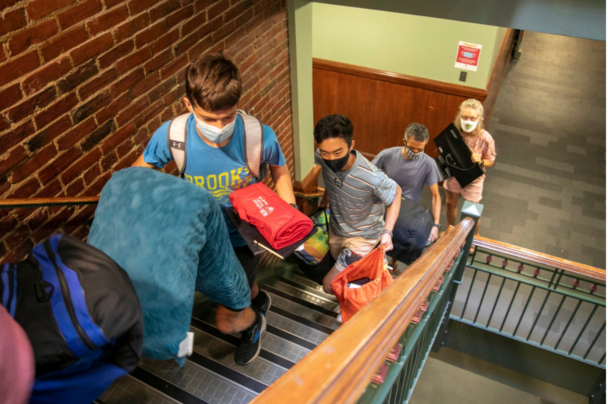 Back! | Harvard Alumni